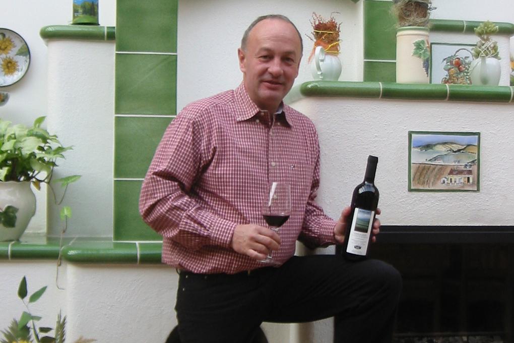 Weingut - Heuriger Schilling - Tony Allen | Wiener Wein